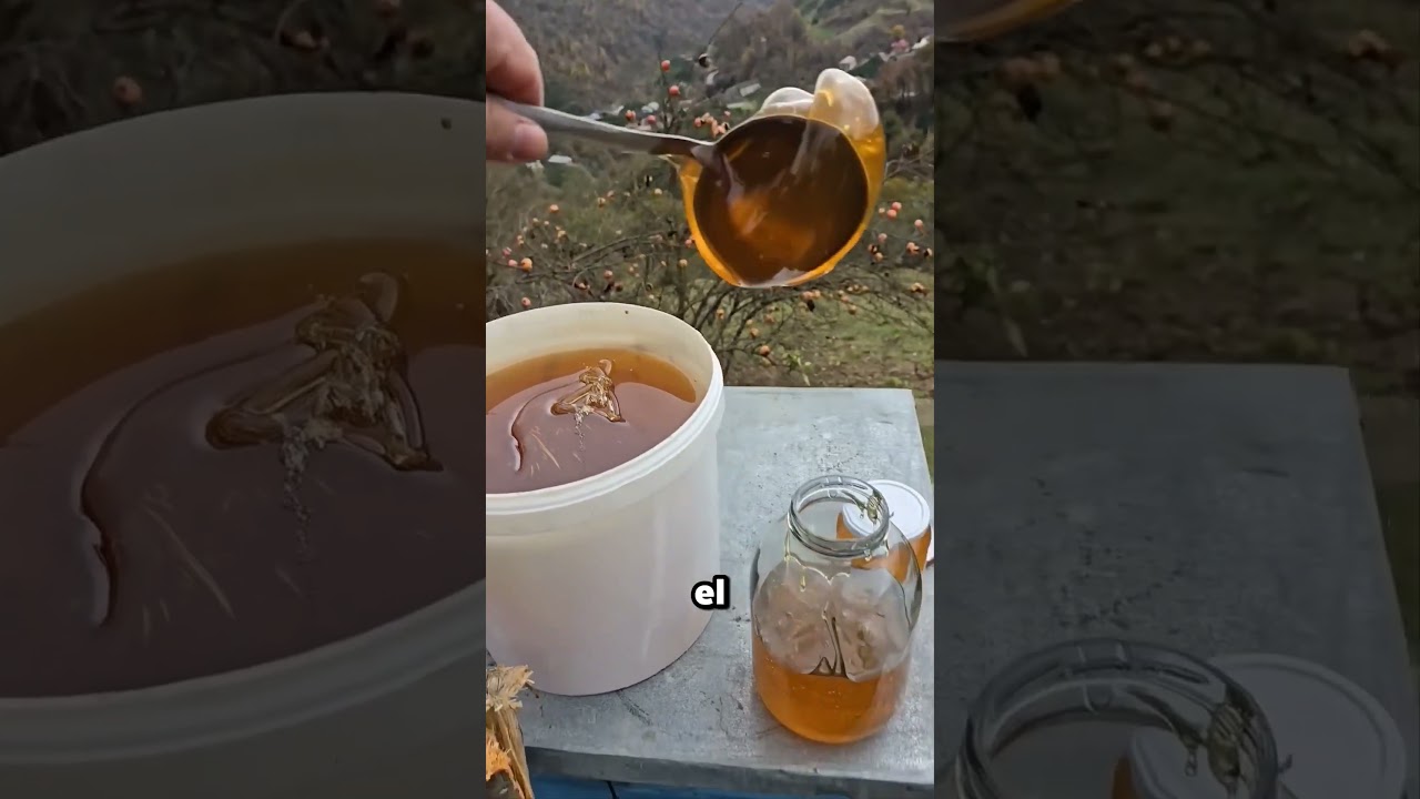Do This To Find Out If Honey Is Pure 😮