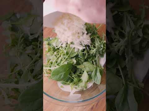 Spinach Arugula Salad with Creamy Dressing