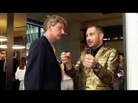 2019 | China | Hong Kong | Mercedes ME Gallery – Adrian Bedoy #throughgermaneyes Vernissage