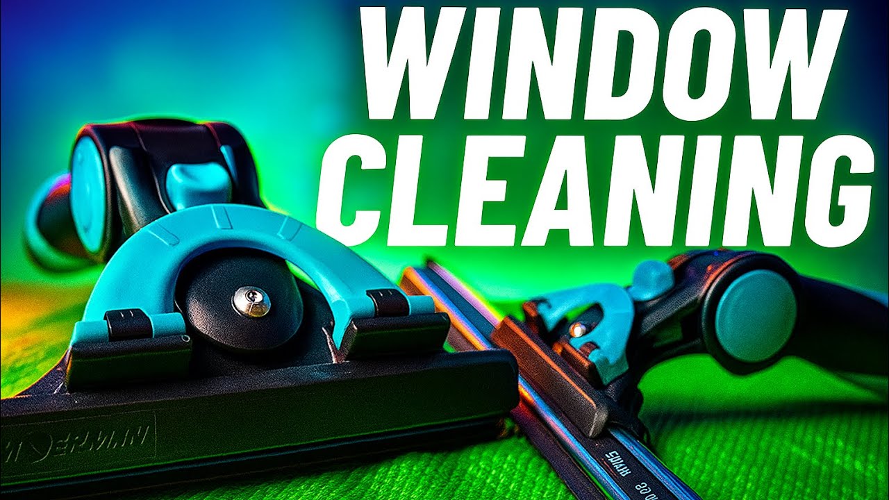 Close up look at the NEW Moerman Excelerator 2.0 Wide body squeegee handle | Window Cleaning tools