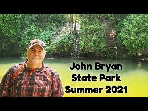 Hiking John Bryan State Park
