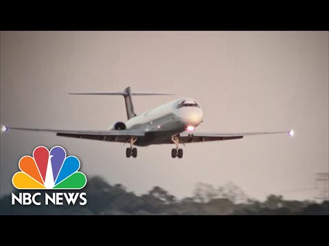 Aviation Experts Warn 5G May Interfere With Plane Technology