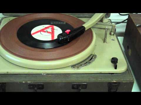 The Measles - "Casting My Spell on you" played on a Lenco Bogen Mono Turntable