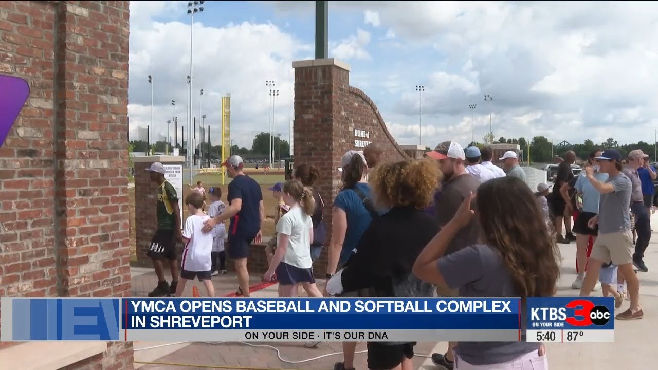 Premier Park opens