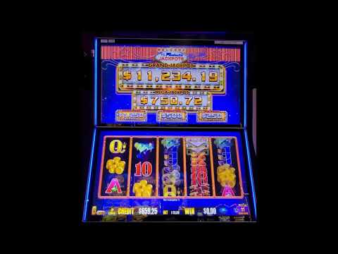 LEVEL UP YOUR BANKROLL on Welcome to Fantastic Jackpots by Aristocrat is FULL OF BONUSES!