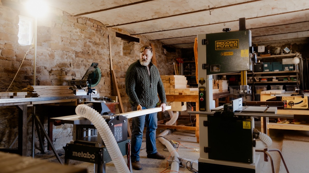 Feed, Return, Repeat — One Step Closer to New Farmhouse Shutters #124