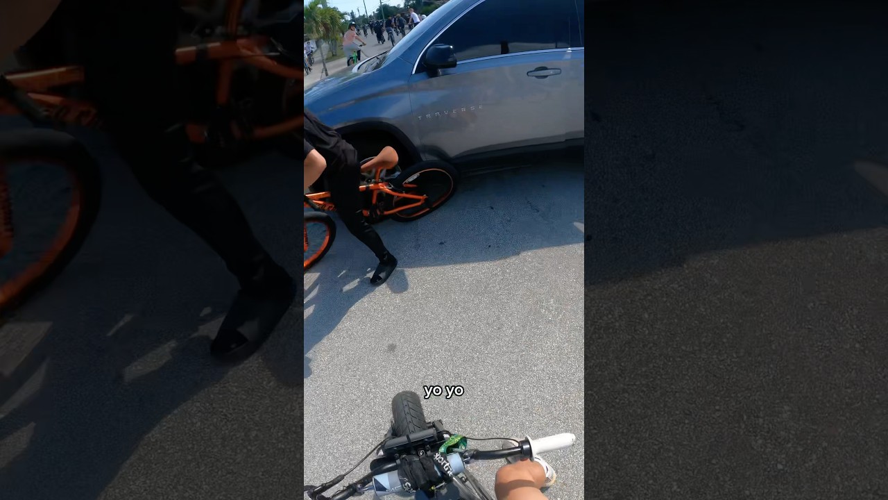 Kid gets tackled by cops at rideout #bikelife #browardcounty #wheelie #ranover #cops