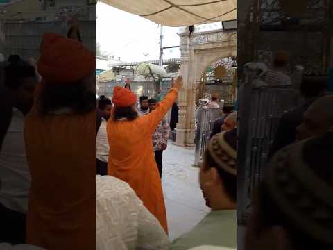 KHWAJA GARIB NAWAZ RONE LGE #qawwali #love #live #ajmer #ajmersharif #awadh