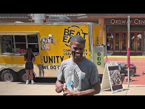 Saint Paul, MN Mayor Melvin Carter Eats Beats!!!