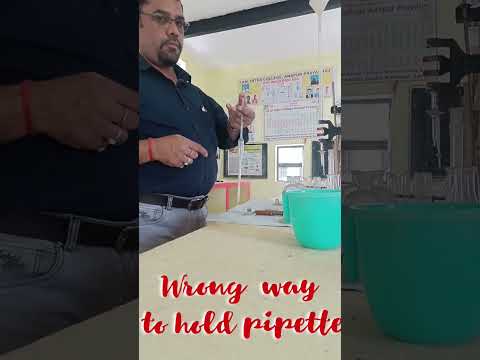 use of pipette || how to hold pipette || chemistry lab || chemistry lab