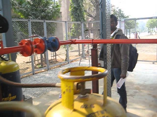 Lpg Lot Gas Bank System - LPG Gas Bank System (47.5 Kg Cylinders ...