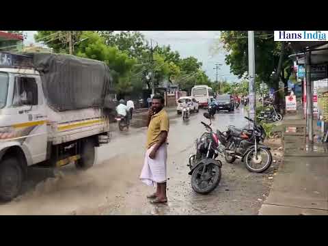 Thoothukudi, Tuticorin (Tamil Nadu): Heavy rains caused water logging in the city