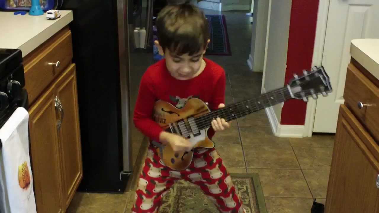 Hunter Jammin w/Diaper boy dancing
