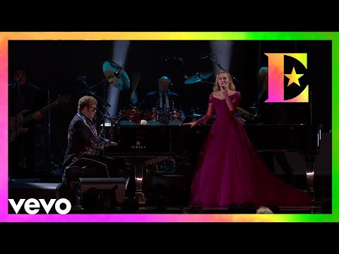 Elton John, Miley Cyrus - Tiny Dancer (LIVE From The 60th GRAMMYs ®)