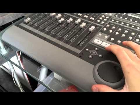 EMAGIC LOGIC CONTROL + EXTENSION XT - 2001 - Gris Et Noir | Reverb