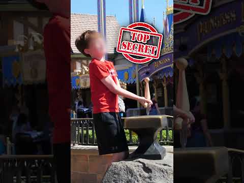 How to Pull the Sword out of the Stone at DISNEY ????