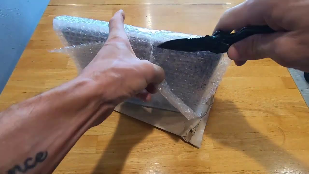 Fur-Fish-Game Unboxing