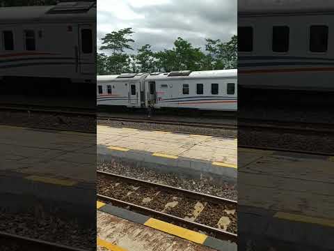 KA Blambangan Ekspress di Stasiun Ketapang Banyuwangi
