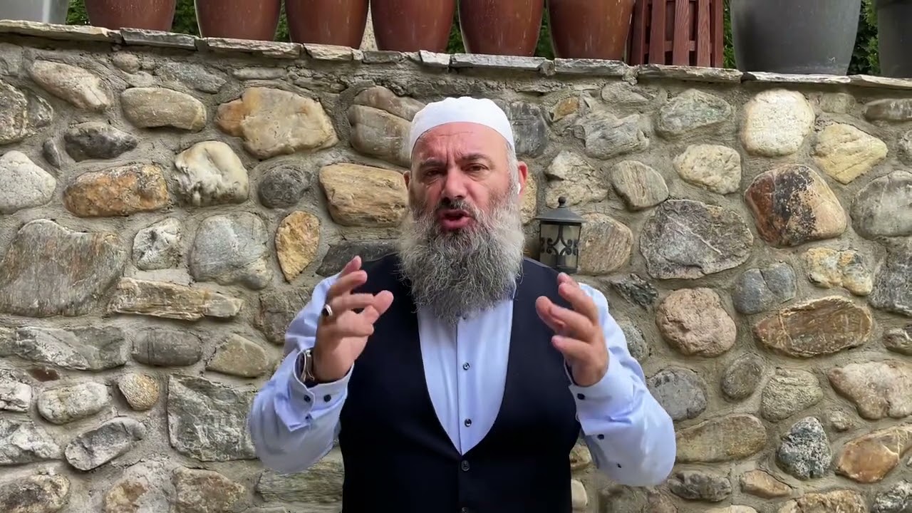 Urime Bajrami 1443 – Hoxhë Bekir Halimi | KOHA ISLAME