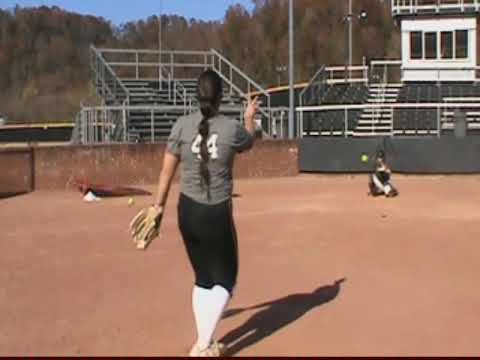 Madelyn “Maddie” Vaughn, 2023, Pitcher, Johnson Central HS, KY ...