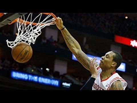 Greg Smith's Massive Facial on Tiago Splitter