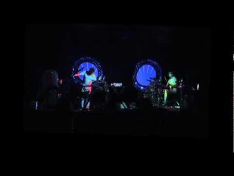 demo Gong gong 2011