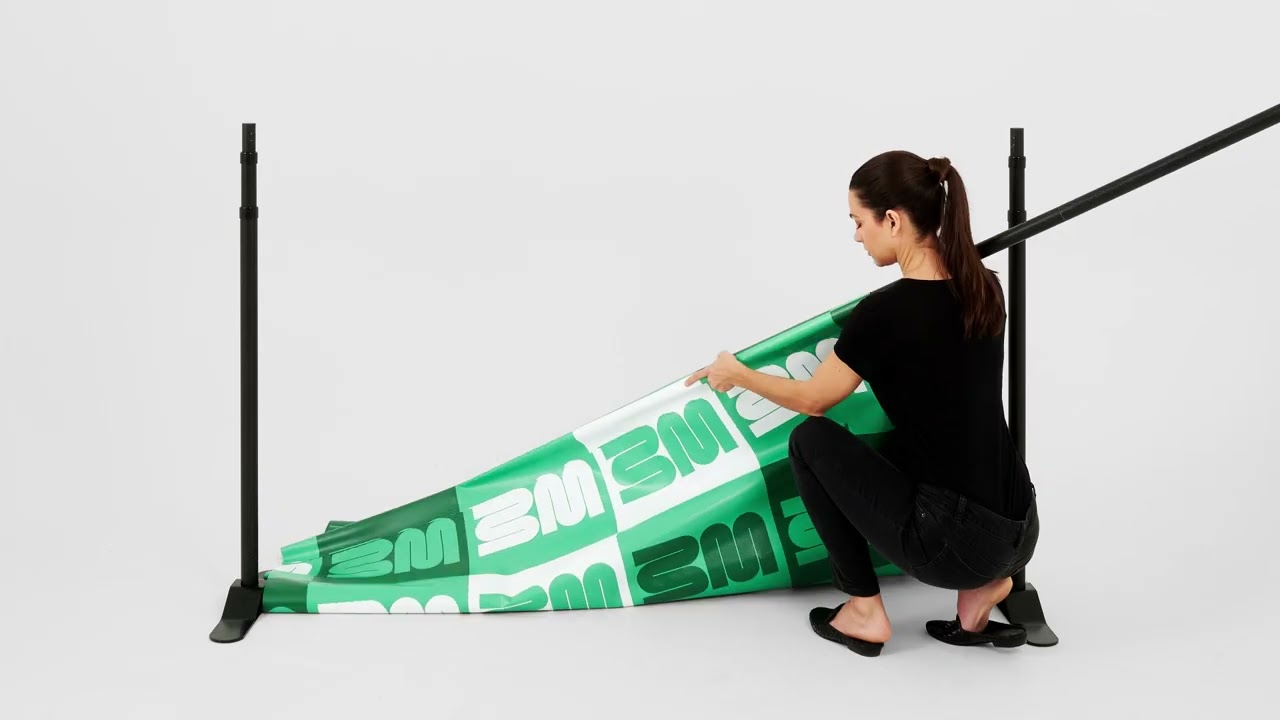 How to install step and repeat banners with ease
