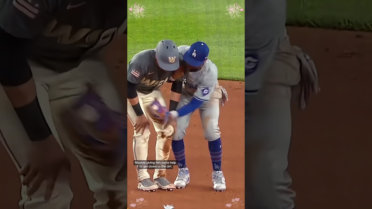 Great sportsmanship 🙏 #mlb #baseball #heartwarming#baseball #sportsmanship #wholesome #classy
