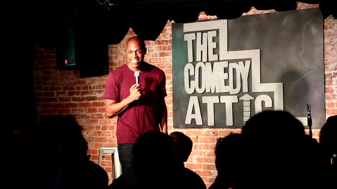 Hire Dwight Simmons - Stand-Up Comedian in Indianapolis, Indiana