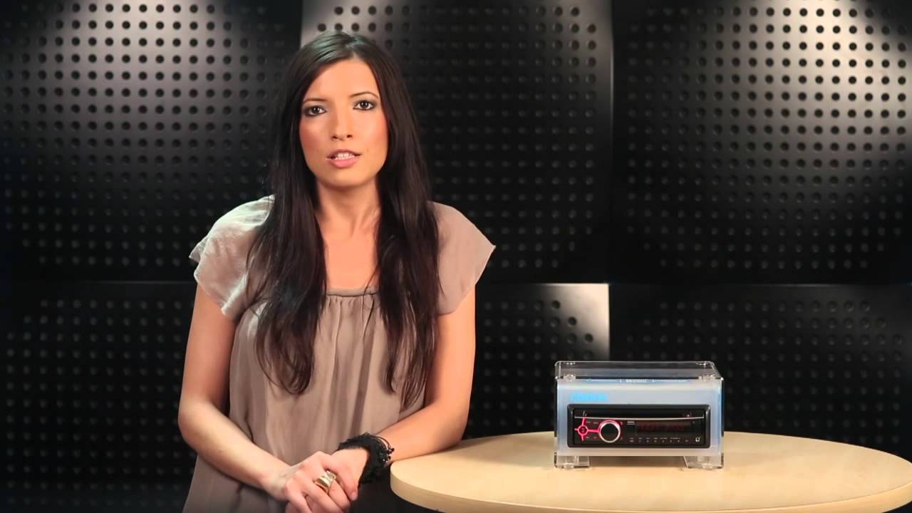 CZ202 iPod Playback