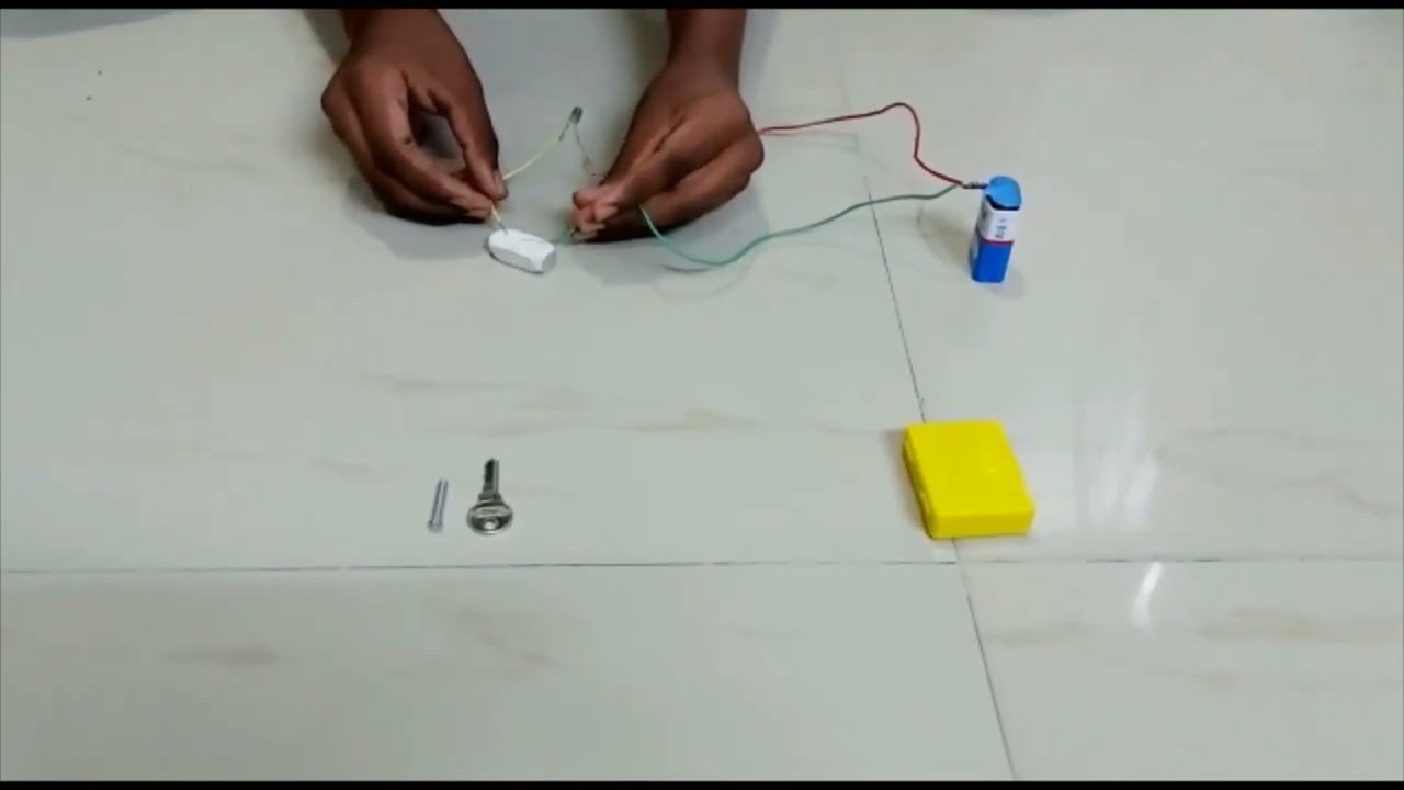To show the electric conductivity of metals and non-metals 4K | Overall General