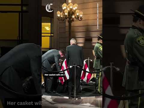 Sen. Dianne Feinstein lies in state at S.F. City Hall