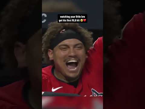 Josh Naylor’s reaction ❤️
