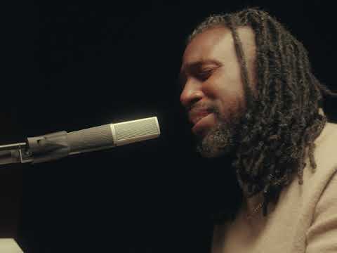 Aaron Taylor nous offre une Live Session – ActuaNews.fr