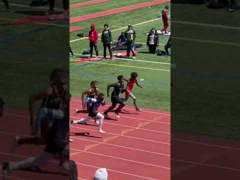 8th grader Kameran Warren runs 11.24 in Atlanta Track Classics Middle School Boys