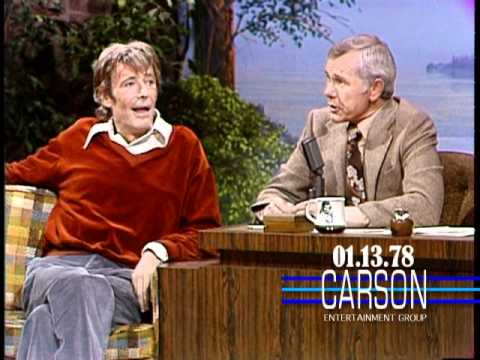 Peter O'Toole Explains His Erratic Behavior on Johnny Carson's Tonight Show