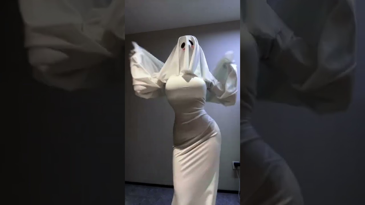 Ghost Cosplay & Dance Challenge: Douyin Girl