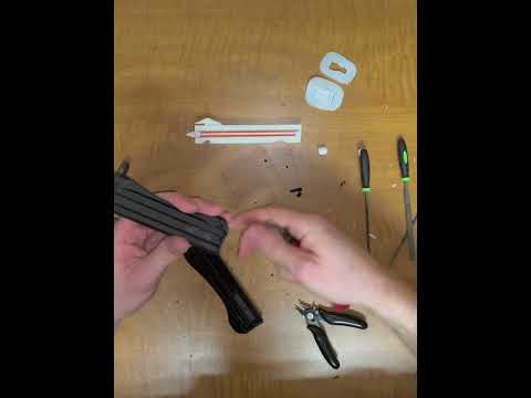 👴 Toy OTF Switchblade (Old Version)・Free STL File for 3D printing・Cults