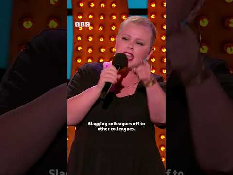 Always up for a lunchtime goss, babes @thatlaurasmyth #LiveAtTheApollo #iPlayer #LauraSmyth