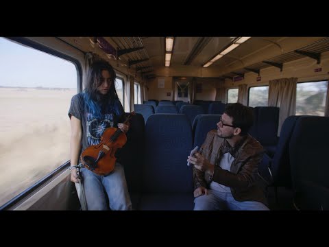 LISTEN - Trailer - A short film by Sophie Kesoglidis