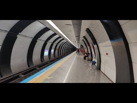Istanbul Metro Entering in to Vezneciler Station