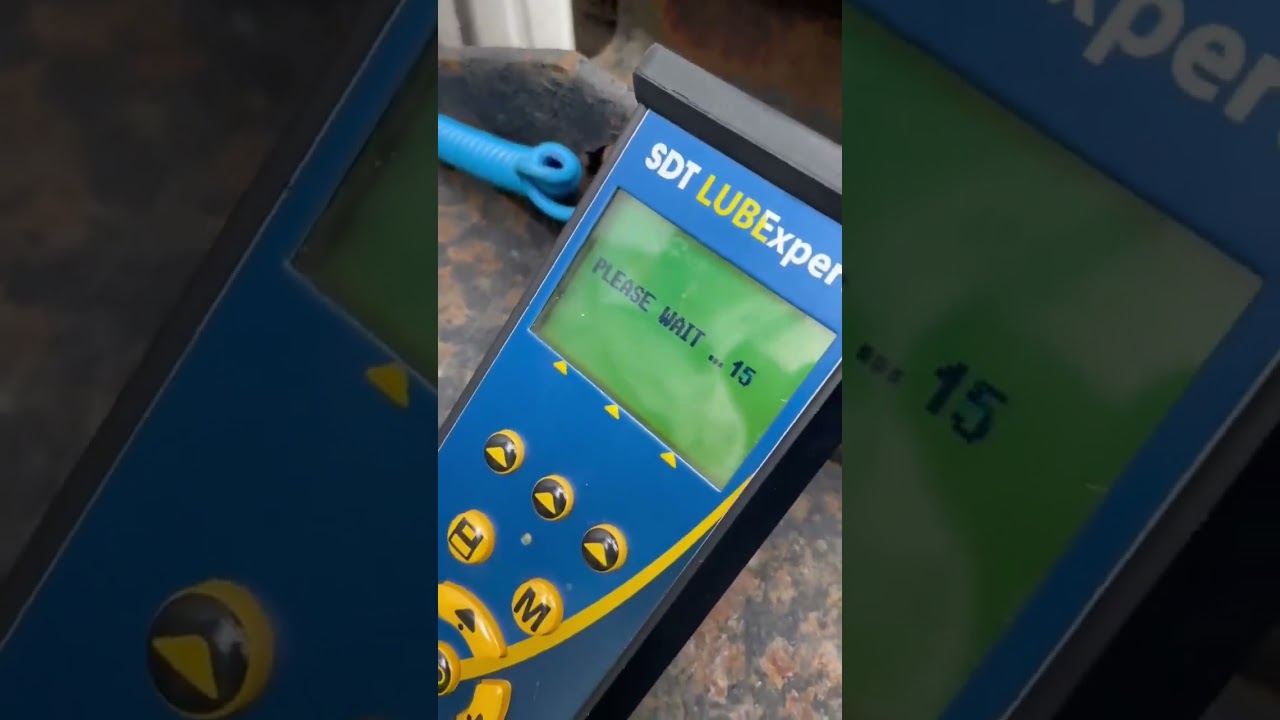 Ultrasound #bearing  #lubrication  with the LUBExpert - #reliability  #maintenance  #manufacturing