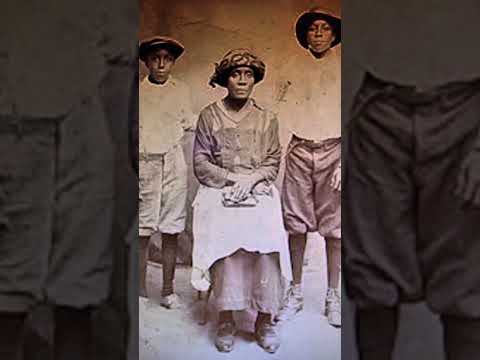Early Atlantic City portraits African American family photos men women children pictures vintage