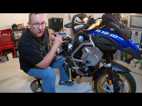 How to wire your R1250 GSA with a relay for power Accessories