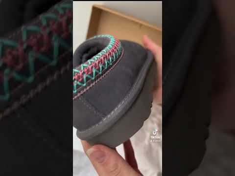 unboxing the Ugg Tasman in the color grey ✨#trending #unboxing #ugg #tasman