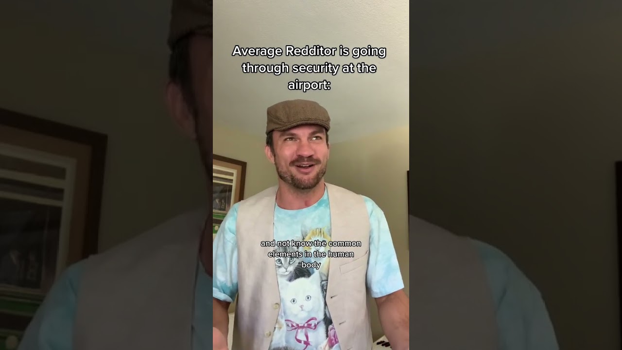 Average Redditor goes through security at the airport #cringe #redditor
