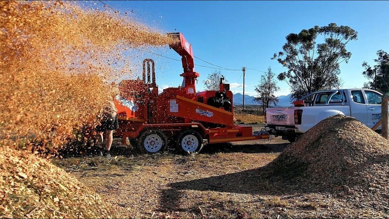 TOMCAT Wood Chippers 375mm/15