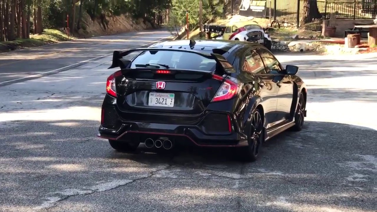 First 2018 Civic Type R Production Car Filmed in the U.S. - autoevolution