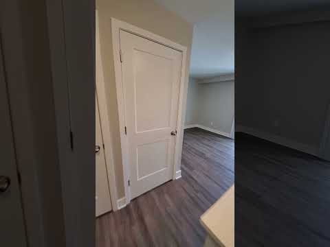 Available Now - 845 W. Lake St. Unit 22, South Lyon, MI 48178 - www.GoBeal.com