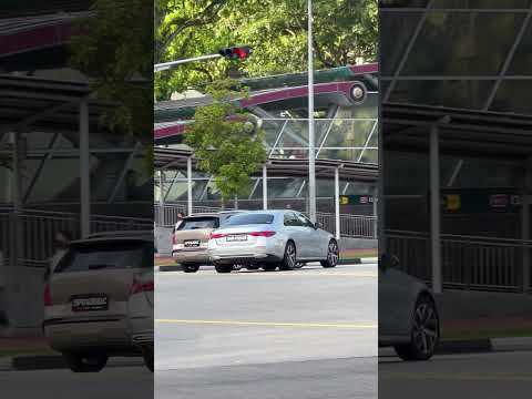 W214 e200 in Clark quay